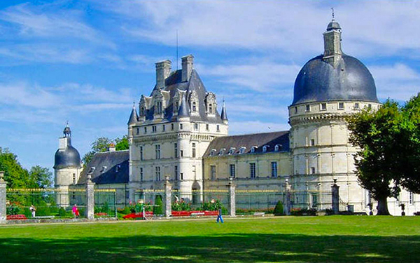 LA RÉGION - Château de Quinçay